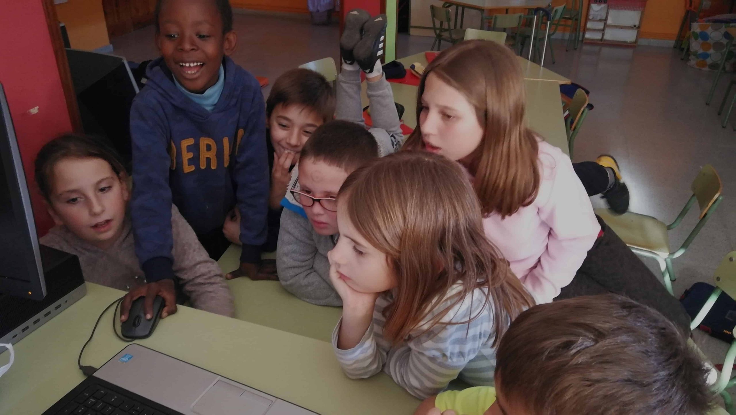 Amanda Loveday - Language Services